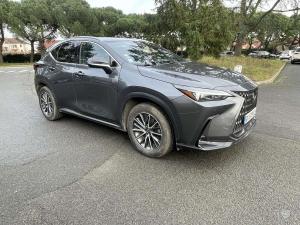 Grey Lexus NX 350h 2022 in Vilnius, with an engine capacity of 2.49 L and mileage of 169 thousand km for 33500 €, photo 7 on AUTOMOTO.COM.LV
