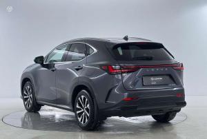Серый Лексус NX 350h 2022 в Вильнюс, объемом двигателя 2.49 л и пробегом 58 тыс. км за 49900 €, фото 15 на AUTOMOTO.COM.LV