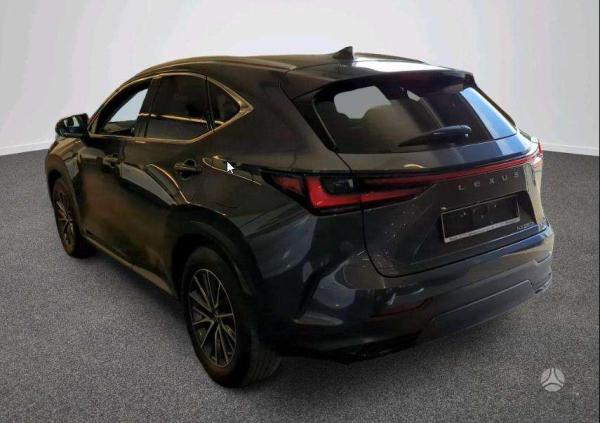 Серый Лексус NX 350h 2022 в Вильнюс, объемом двигателя 2.49 л и пробегом 113 тыс. км за 34990 €, фото 3 на AUTOMOTO.COM.LV