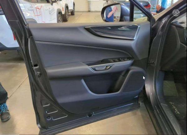 Grey Lexus NX 350h 2022 in Vilnius, with an engine capacity of 2.49 L and mileage of 113 thousand km for 34990 €, photo 5 on AUTOMOTO.COM.LV