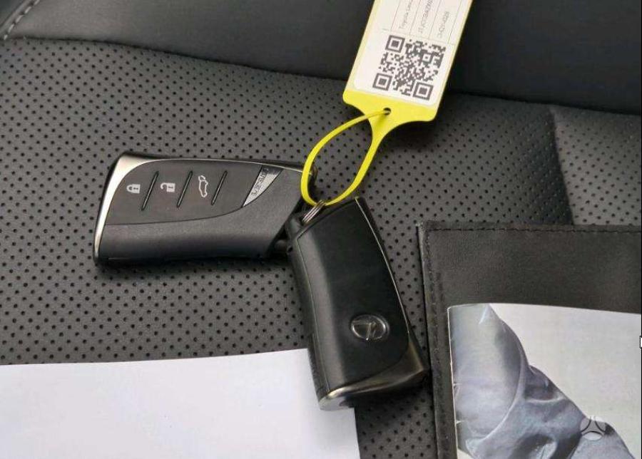 Серый Лексус NX 350h 2022 в Вильнюс, объемом двигателя 2.49 л и пробегом 113 тыс. км за 34990 €, фото 14 на AUTOMOTO.COM.LV