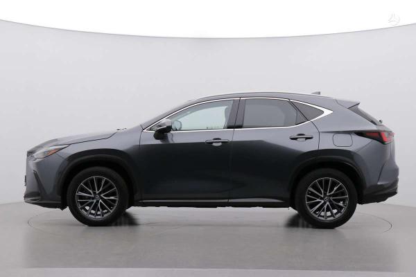 Grey Lexus NX 350h 2022 in Vilnius, with an engine capacity of 2.49 L and mileage of 145 thousand km for 36900 €, photo 3 on AUTOMOTO.COM.LV