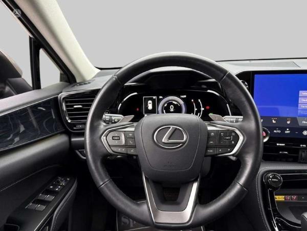 Pelēks Lexus NX 350h 2023 Viļņa, ar dzinēja tilpumu 2.49 L un nobraukumu 23 tūkst. km par 45900 €, foto 10 vietnē AUTOMOTO.COM.LV