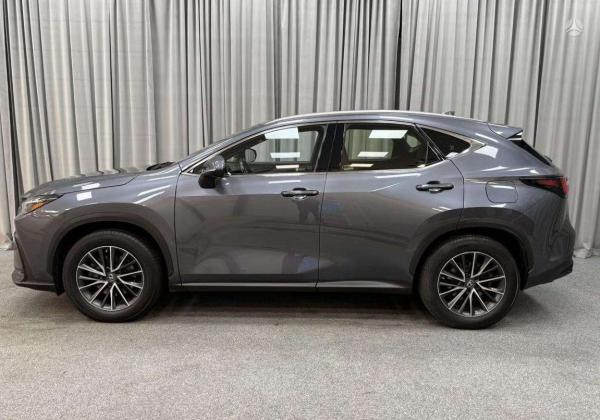 Grey Lexus NX 350h 2023 in Vilnius, with an engine capacity of 2.49 L and mileage of 99 thousand km for 38000 €, photo 5 on AUTOMOTO.COM.LV