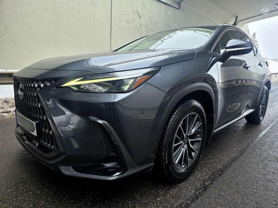 Grey Lexus NX 350h 2023 in Marijampole, with an engine capacity of 2.49 L and mileage of 34 thousand km for 39900 €, photo 1 on AUTOMOTO.COM.LV