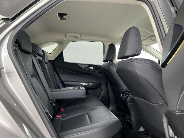 Grey Lexus NX 350h 2023 in Vilnius, with an engine capacity of 2.49 L and mileage of 100 thousand km for 40900 €, photo 7 on AUTOMOTO.COM.LV