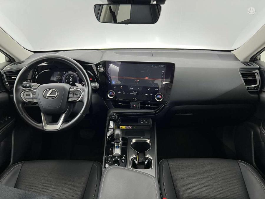 Серый Лексус NX 350h 2023 в Вильнюс, объемом двигателя 2.49 л и пробегом 100 тыс. км за 40900 €, фото 9 на AUTOMOTO.COM.LV