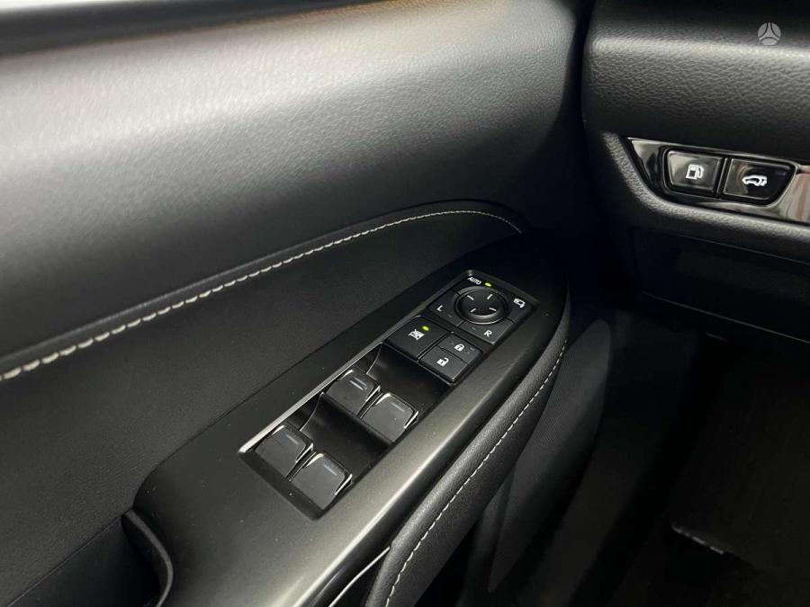 Серый Лексус NX 350h 2023 в Вильнюс, объемом двигателя 2.49 л и пробегом 100 тыс. км за 40900 €, фото 25 на AUTOMOTO.COM.LV