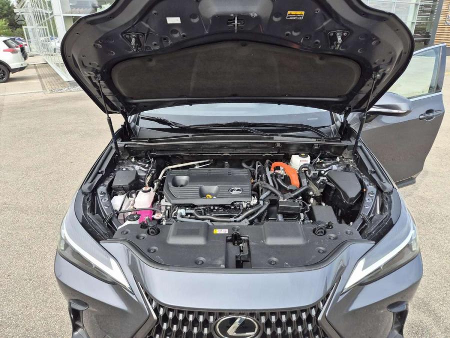Серый Лексус NX 350h 2023 в Паневежис, объемом двигателя 2.49 л и пробегом 95 тыс. км за 33999 €, фото 29 на AUTOMOTO.COM.LV