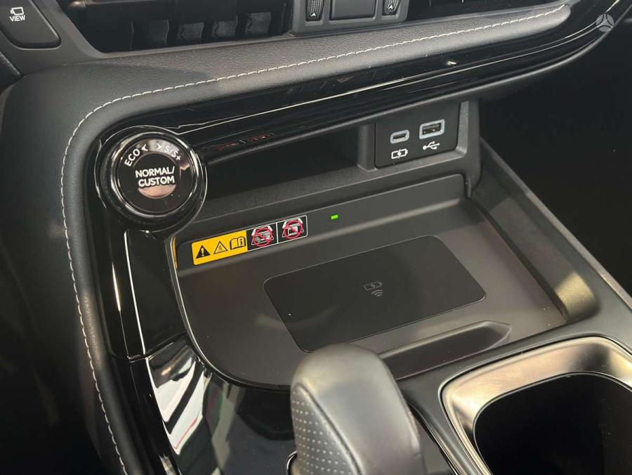 Pelēks Lexus NX 350h 2023 Šauļi, ar dzinēja tilpumu 2.49 L un nobraukumu 24 tūkst. km par 42900 €, foto 26 vietnē AUTOMOTO.COM.LV
