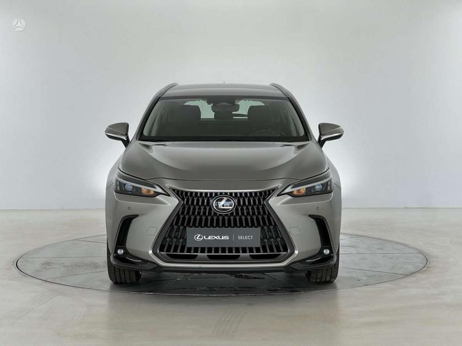 Серый Лексус NX 350h 2023 в Вильнюс, объемом двигателя 2.49 л и пробегом 117 тыс. км за 39900 €, фото 6 на AUTOMOTO.COM.LV