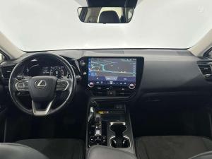 Серый Лексус NX 350h 2023 в Вильнюс, объемом двигателя 2.49 л и пробегом 117 тыс. км за 39900 €, фото 9 на AUTOMOTO.COM.LV