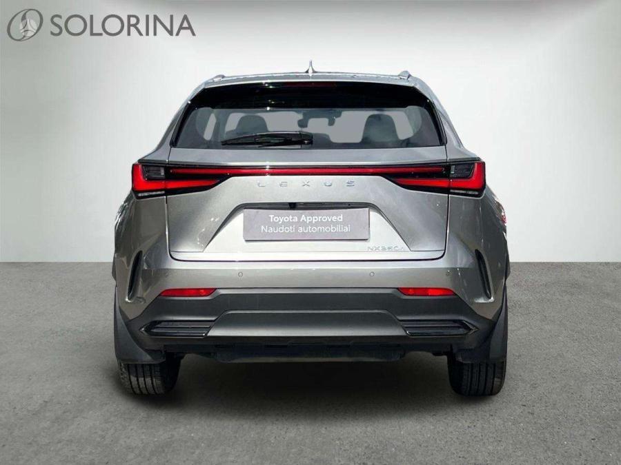 Серый Лексус NX 350h 2025 в Клайпеда, объемом двигателя 2.49 л и пробегом 15 тыс. км за 59000 €, фото 5 на AUTOMOTO.COM.LV