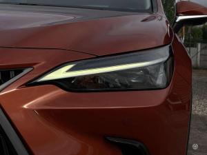 Oranžs Lexus NX 350h 2023 Viļņa, ar dzinēja tilpumu 2.49 L un nobraukumu 142 tūkst. km par 36990 €, foto 19 vietnē AUTOMOTO.COM.LV