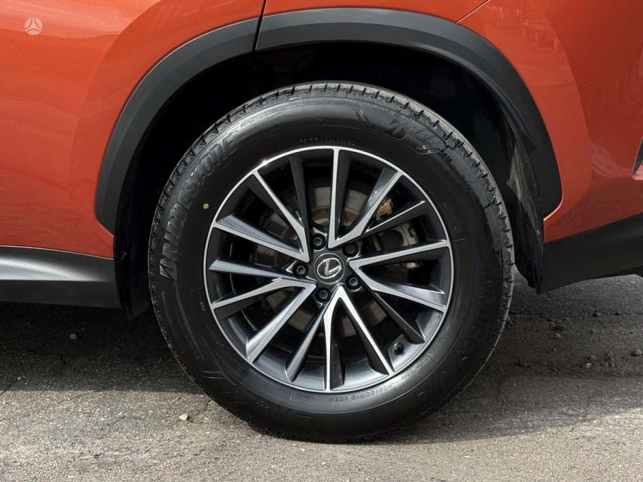 Oranžs Lexus NX 350h 2023 Viļņa, ar dzinēja tilpumu 2.49 L un nobraukumu 142 tūkst. km par 36990 €, foto 22 vietnē AUTOMOTO.COM.LV