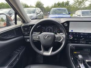Oranžs Lexus NX 350h 2023 Viļņa, ar dzinēja tilpumu 2.49 L un nobraukumu 142 tūkst. km par 36990 €, foto 53 vietnē AUTOMOTO.COM.LV