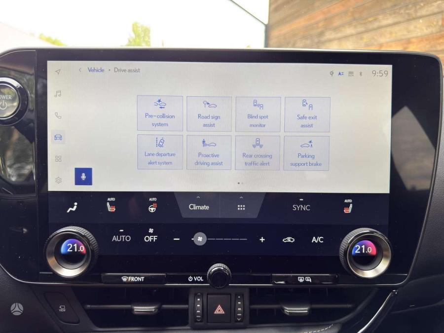 Oranžs Lexus NX 350h 2023 Viļņa, ar dzinēja tilpumu 2.49 L un nobraukumu 142 tūkst. km par 36990 €, foto 71 vietnē AUTOMOTO.COM.LV