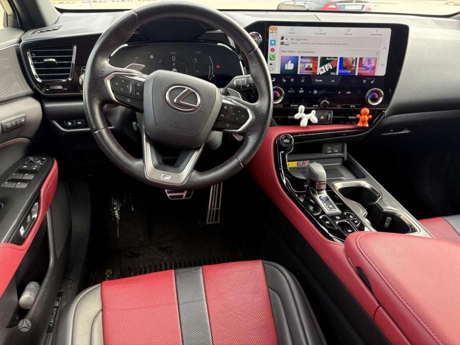 Red Lexus NX 350h 2023 in Vilnius, with an engine capacity of 2.50 L and mileage of 48 thousand km for 48500 €, photo 2 on AUTOMOTO.COM.LV