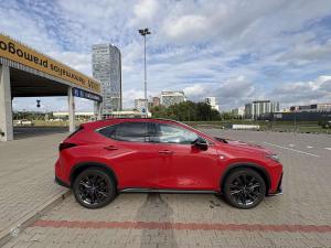 Red Lexus NX 350h 2023 in Vilnius, with an engine capacity of 2.50 L and mileage of 48 thousand km for 48500 €, photo 9 on AUTOMOTO.COM.LV