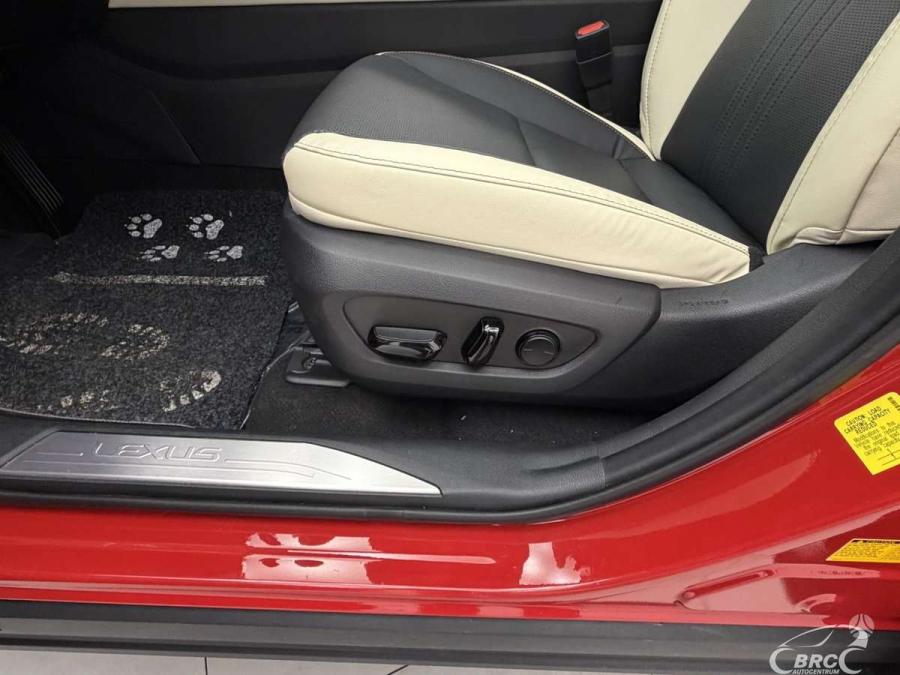 Красный Лексус NX 350h 2024 в Вильнюс, объемом двигателя 2.49 л и пробегом 15 тыс. км за 37900 €, фото 25 на AUTOMOTO.COM.LV