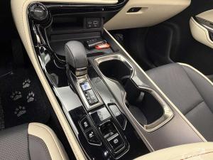 Красный Лексус NX 350h 2024 в Вильнюс, объемом двигателя 2.49 л и пробегом 15 тыс. км за 37900 €, фото 30 на AUTOMOTO.COM.LV