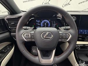 Красный Лексус NX 350h 2024 в Вильнюс, объемом двигателя 2.49 л и пробегом 15 тыс. км за 37900 €, фото 32 на AUTOMOTO.COM.LV