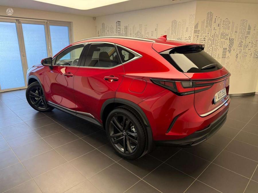 Красный Лексус NX 350h 2026 в Каунас, объемом двигателя 2.49 л и пробегом 7 тыс. км за 65000 €, фото 3 на AUTOMOTO.COM.LV