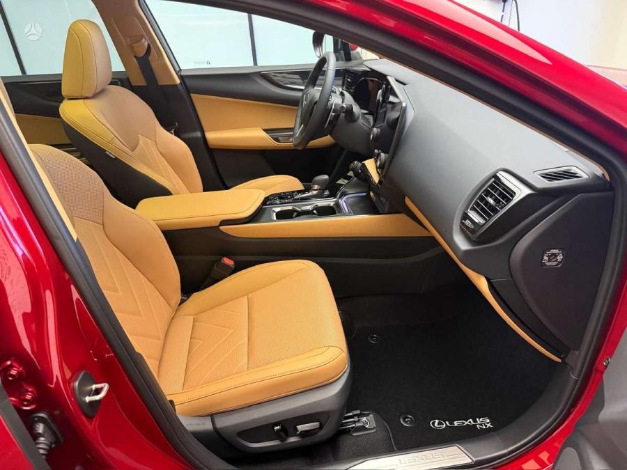Красный Лексус NX 350h 2026 в Каунас, объемом двигателя 2.49 л и пробегом 7 тыс. км за 65000 €, фото 6 на AUTOMOTO.COM.LV