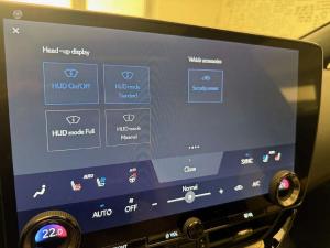 Белый Лексус NX 350h 2022 в Каунас, объемом двигателя 2.49 л и пробегом 60 тыс. км за 47900 €, фото 22 на AUTOMOTO.COM.LV