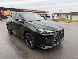 White Lexus NX 350h 2022 in Vilnius, with an engine capacity of 0.00 L and mileage of 185 thousand km for 33500 €, photo 4 on AUTOMOTO.COM.LV