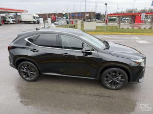 Balts Lexus NX 350h 2022 Viļņa, ar dzinēja tilpumu 0.00 L un nobraukumu 185 tūkst. km par 33500 €, foto 5 vietnē AUTOMOTO.COM.LV