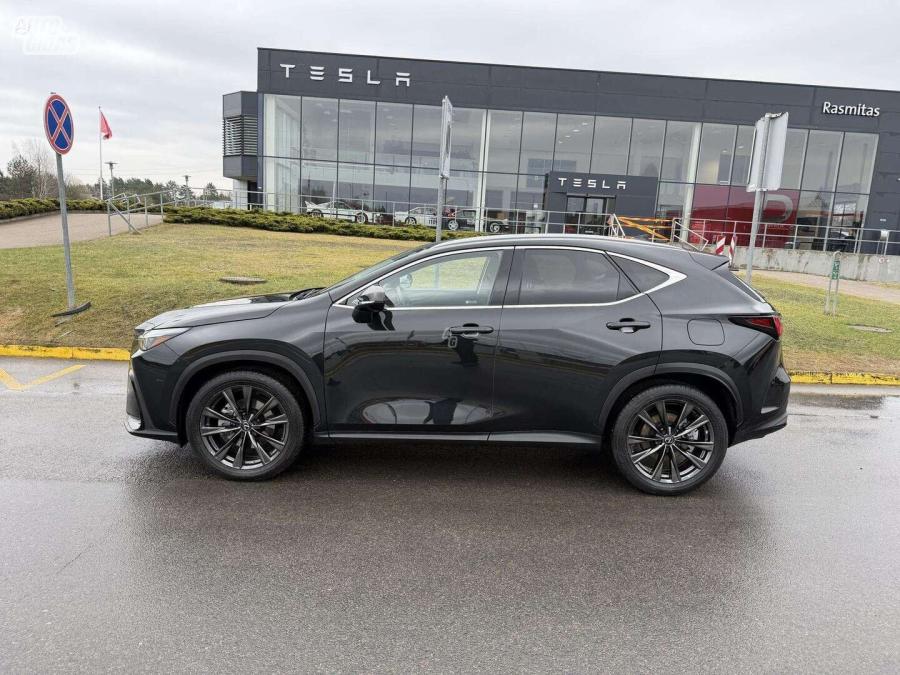 Balts Lexus NX 350h 2022 Viļņa, ar dzinēja tilpumu 0.00 L un nobraukumu 185 tūkst. km par 33500 €, foto 9 vietnē AUTOMOTO.COM.LV