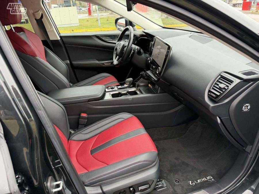 Balts Lexus NX 350h 2022 Viļņa, ar dzinēja tilpumu 0.00 L un nobraukumu 185 tūkst. km par 33500 €, foto 13 vietnē AUTOMOTO.COM.LV