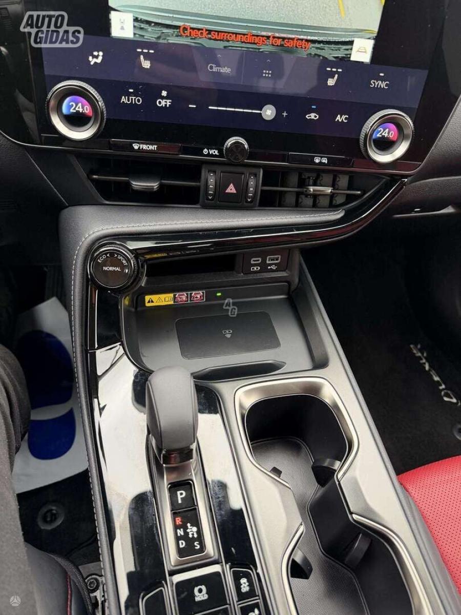 Balts Lexus NX 350h 2022 Viļņa, ar dzinēja tilpumu 0.00 L un nobraukumu 185 tūkst. km par 33500 €, foto 28 vietnē AUTOMOTO.COM.LV