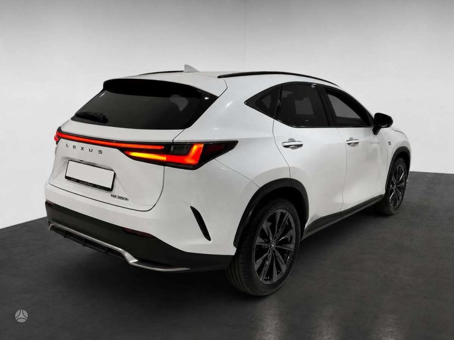 Balts Lexus NX 350h 2022 Viļņa, ar dzinēja tilpumu 0.00 L un nobraukumu 56 tūkst. km par 51300 €, foto 5 vietnē AUTOMOTO.COM.LV