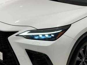 Balts Lexus NX 350h 2022 Viļņa, ar dzinēja tilpumu 0.00 L un nobraukumu 56 tūkst. km par 51300 €, foto 7 vietnē AUTOMOTO.COM.LV