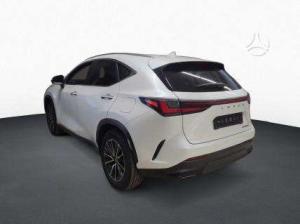 Белый Лексус NX 350h 2023 в Вильнюс, объемом двигателя 2.49 л и пробегом 120 тыс. км за 35990 €, фото 5 на AUTOMOTO.COM.LV