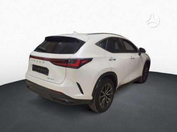 Balts Lexus NX 350h 2023 Viļņa, ar dzinēja tilpumu 2.49 L un nobraukumu 120 tūkst. km par 35990 €, foto 6 vietnē AUTOMOTO.COM.LV