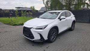 White Lexus NX 350h 2023 in Vilnius, with an engine capacity of 0.00 L and mileage of 180 thousand km for 33700 €, photo  on AUTOMOTO.COM.LV