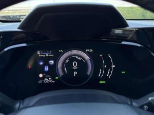 Белый Лексус NX 350h 2023 в Вильнюс, объемом двигателя 2.49 л и пробегом 120 тыс. км за 34990 €, фото 25 на AUTOMOTO.COM.LV