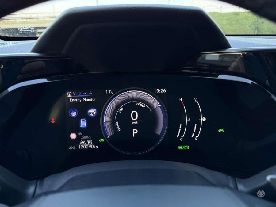 Белый Лексус NX 350h 2023 в Вильнюс, объемом двигателя 2.49 л и пробегом 120 тыс. км за 34990 €, фото 25 на AUTOMOTO.COM.LV