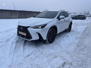 White Lexus NX 350h 2024 in Kaunas, with an engine capacity of 2.50 L and mileage of 10 thousand km for 45000 €, photo 2 on AUTOMOTO.COM.LV