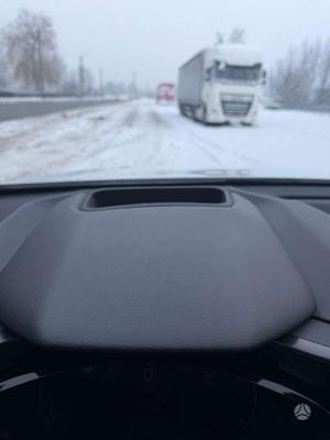 White Lexus NX 350h 2024 in Kaunas, with an engine capacity of 2.50 L and mileage of 10 thousand km for 45000 €, photo 16 on AUTOMOTO.COM.LV