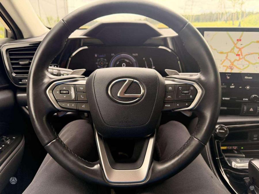 Желтый Лексус NX 350h 2024 в Вильнюс, объемом двигателя 2.49 л и пробегом 30 тыс. км за 45950 €, фото 34 на AUTOMOTO.COM.LV