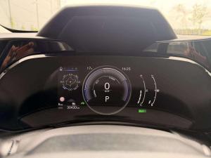 Желтый Лексус NX 350h 2024 в Вильнюс, объемом двигателя 2.49 л и пробегом 30 тыс. км за 45950 €, фото 37 на AUTOMOTO.COM.LV