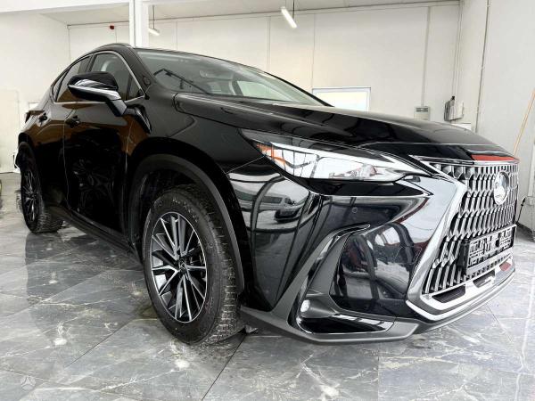 Melns Lexus NX 450h 2022 Panevēža, ar dzinēja tilpumu 2.50 L un nobraukumu 48 tūkst. km par 45900 €, foto 2 vietnē AUTOMOTO.COM.LV