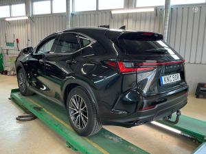 Melns Lexus NX 450h 2022 Viļņa, ar dzinēja tilpumu 2.50 L un nobraukumu 164 tūkst. km par 37300 €, foto 5 vietnē AUTOMOTO.COM.LV