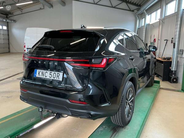 Черный Лексус NX 450h 2022 в Вильнюс, объемом двигателя 2.50 л и пробегом 164 тыс. км за 37300 €, фото 5 на AUTOMOTO.COM.LV