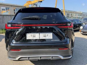 Melns Lexus NX 450h 2022 Viļņa, ar dzinēja tilpumu 0.00 L un nobraukumu 78 tūkst. km par 44900 €, foto 15 vietnē AUTOMOTO.COM.LV