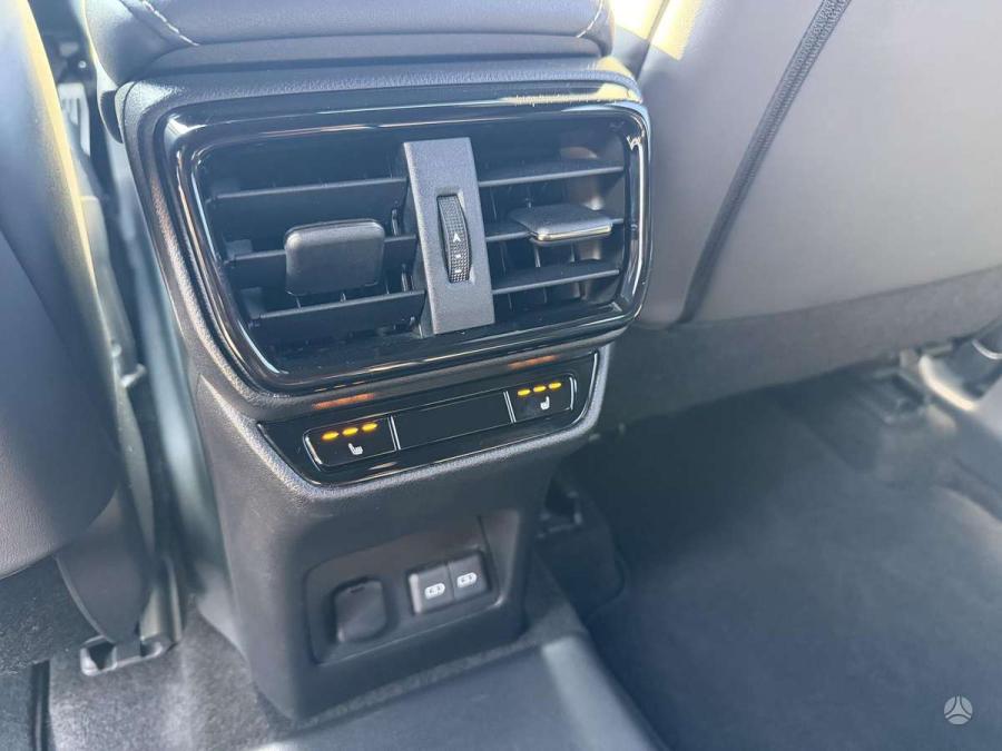 Melns Lexus NX 450h 2022 Viļņa, ar dzinēja tilpumu 0.00 L un nobraukumu 78 tūkst. km par 44900 €, foto 22 vietnē AUTOMOTO.COM.LV